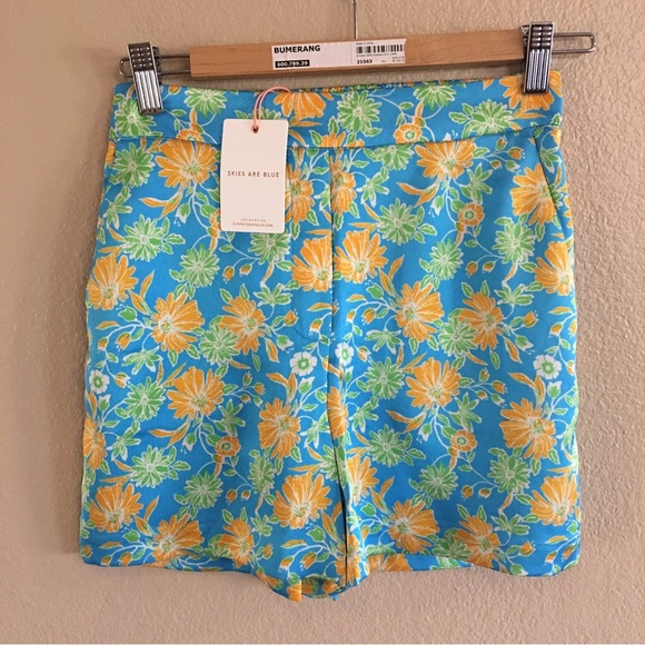 Skies Are Blue | Shorts | Skies Are Blue Silky Floral Hawaiian Boho ...